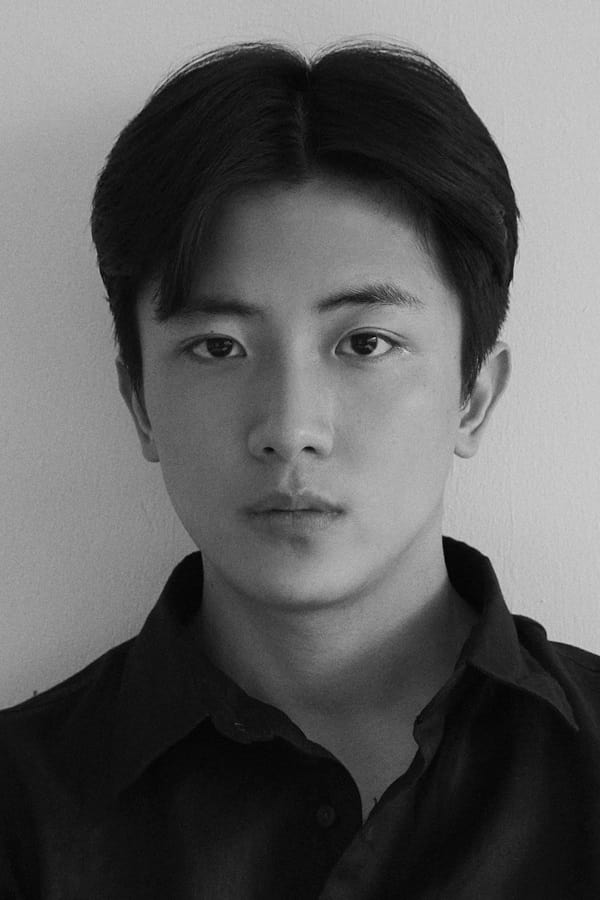 Kim Shin-bi - About - Entertainment.ie