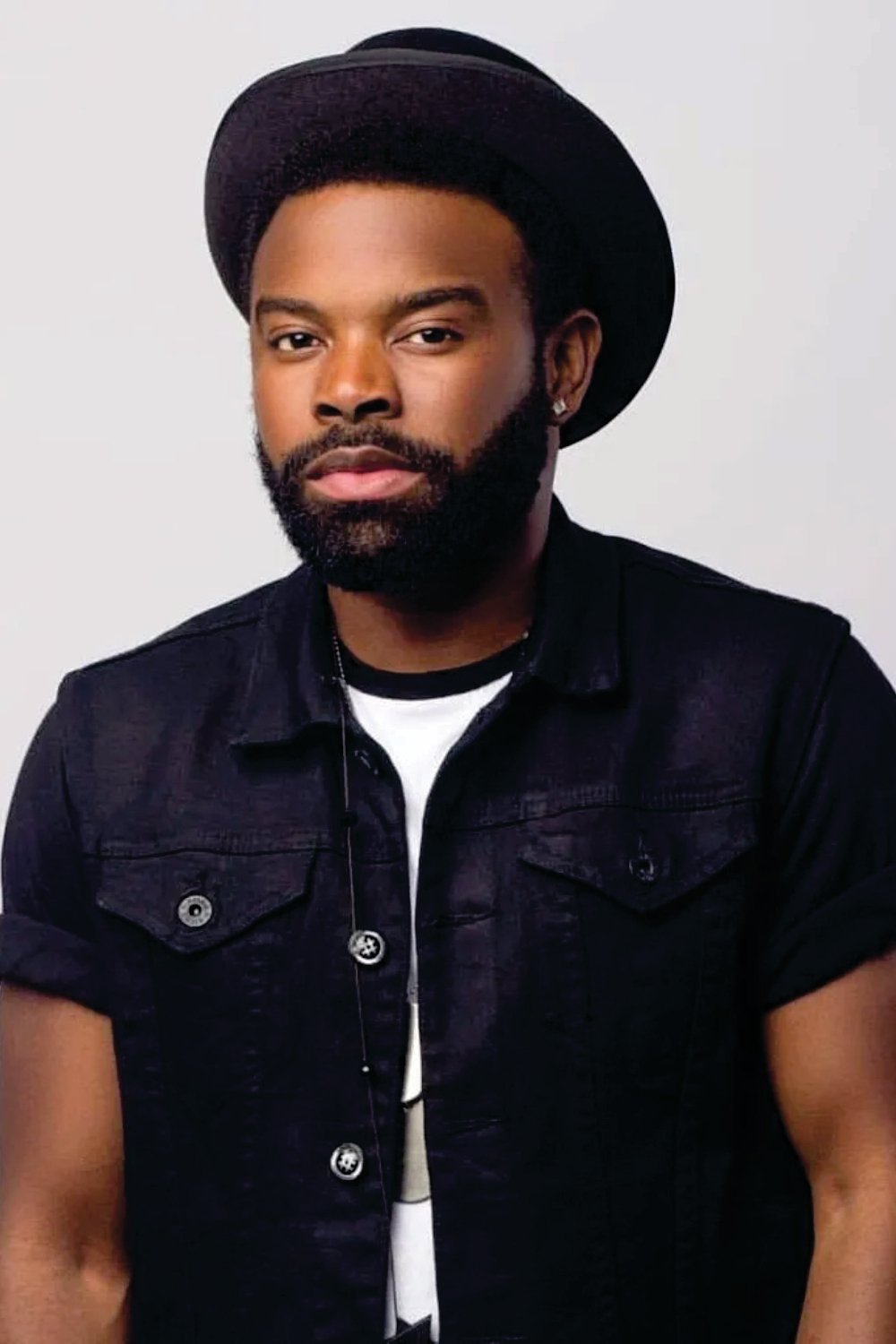 Gabriel Afolayan - About - Entertainment.ie