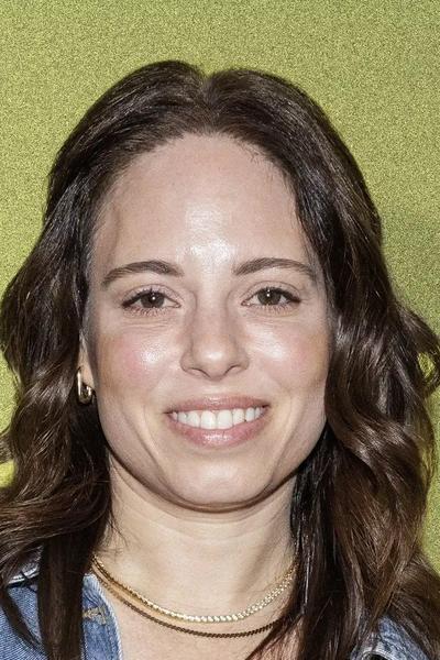 Erica Lee - About - Entertainment.ie