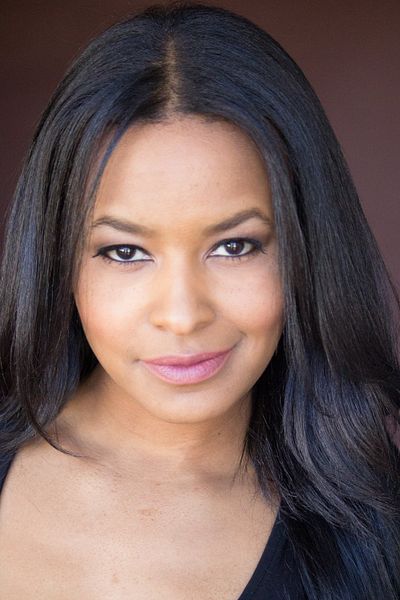 Nisa Ward - About - Entertainment.ie