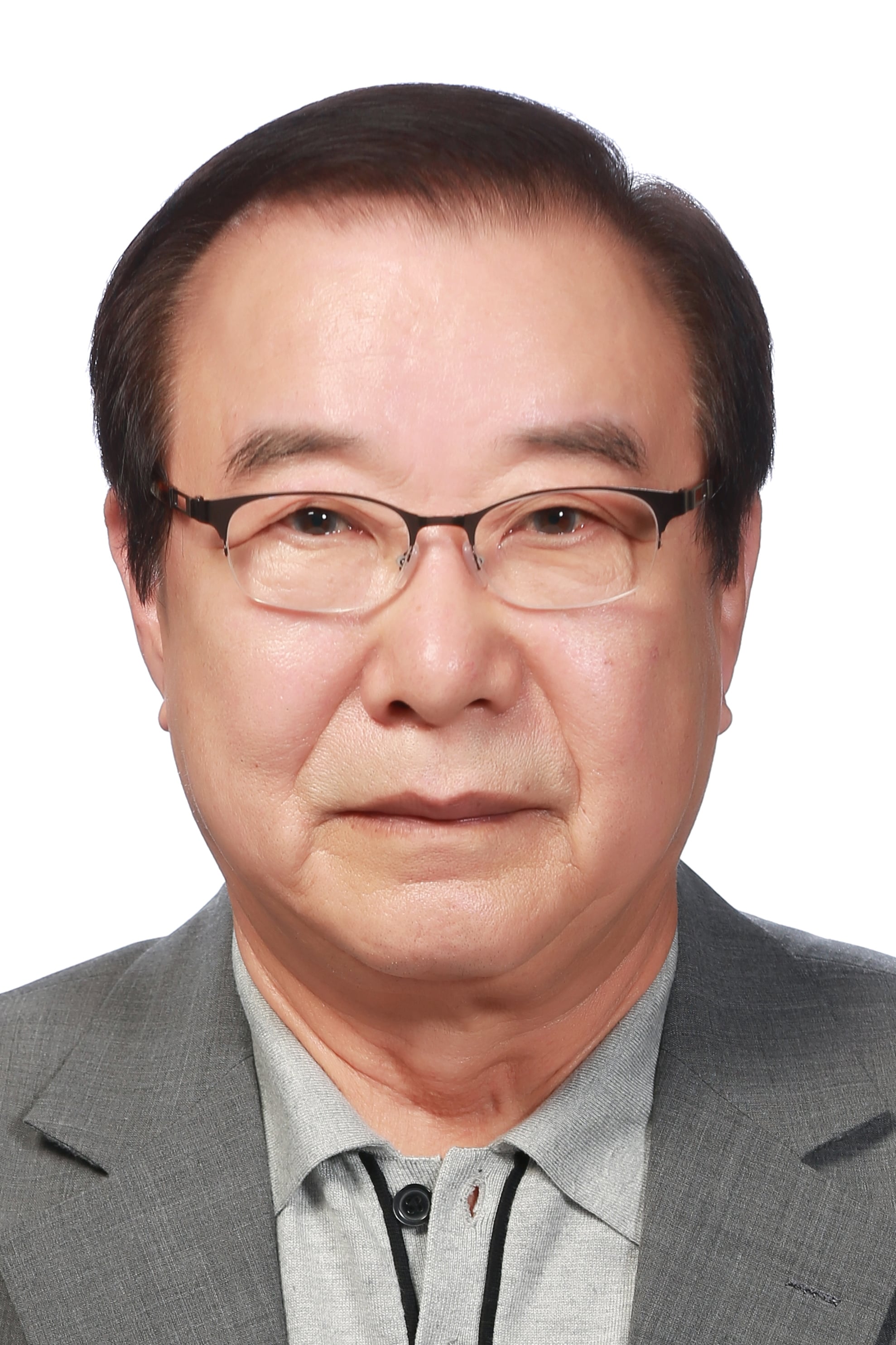 Jang Yong - About - Entertainment.ie