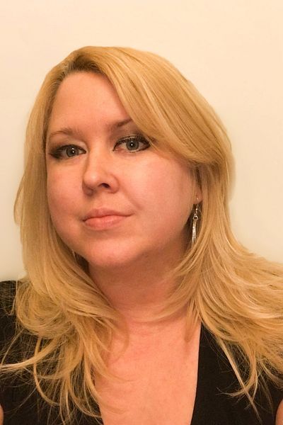 Anna Elizabeth Kendrick - About - Entertainment.ie