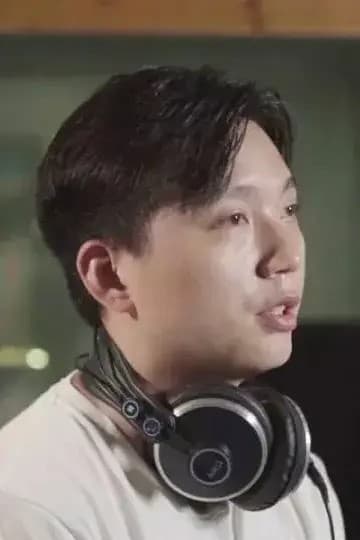 Ma Rui - About - Entertainment.ie