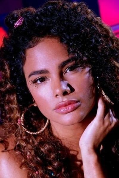 Yany Prado - About - Entertainment.ie