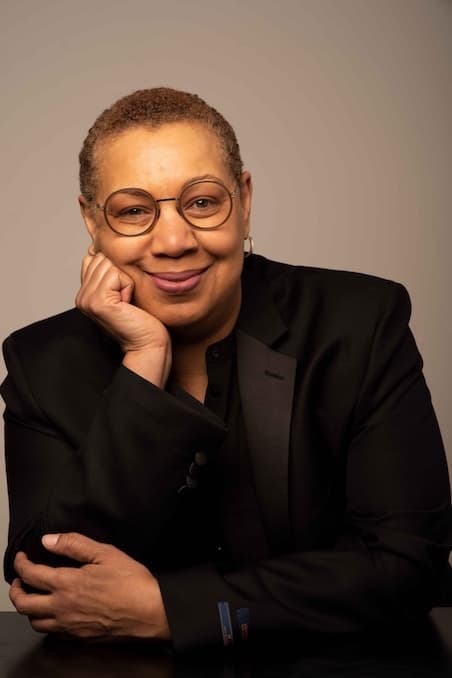 Alison Duke - About - Entertainment.ie