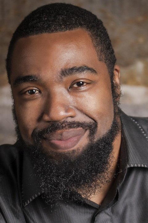 Eli Harris - About - Entertainment.ie