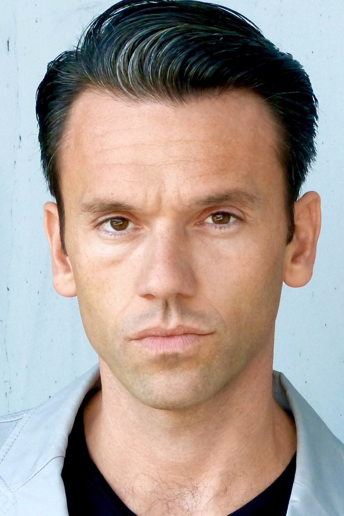 Ward Roberts - About - Entertainment.ie