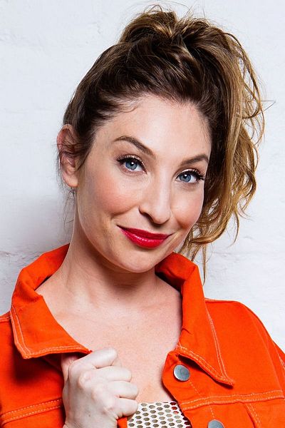 Jess Robinson - About - Entertainment.ie