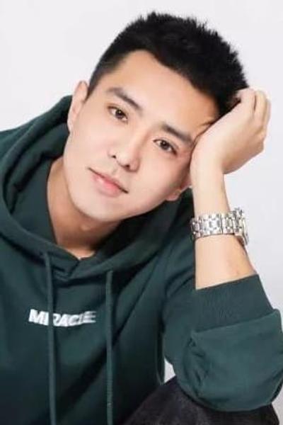 Yi Fan - About - Entertainment.ie