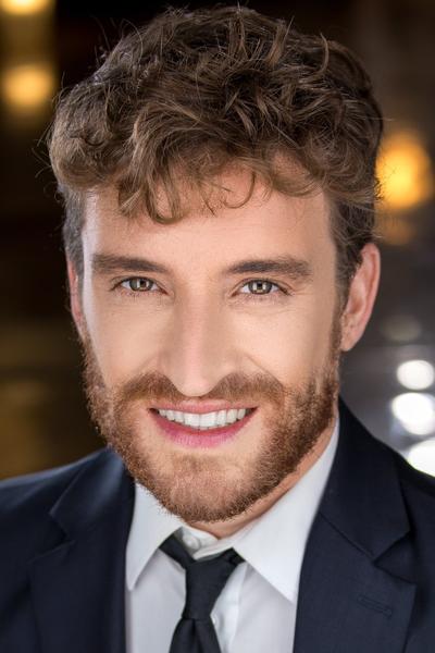 Nic Novicki - About - Entertainment.ie