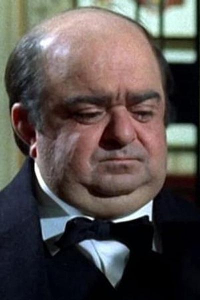 Angelo Muscat - About - Entertainment.ie