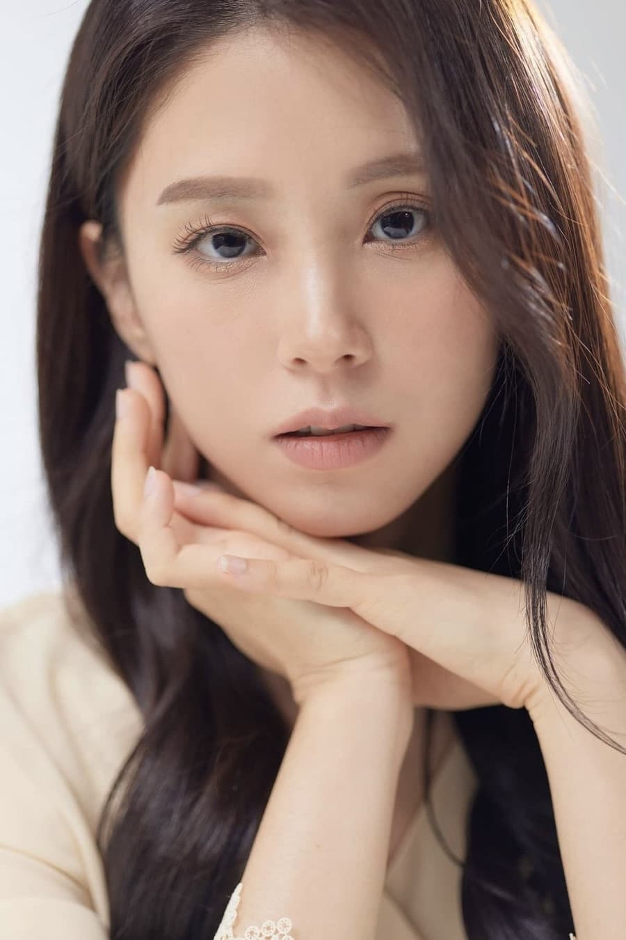 Kim Ga-bin - About - Entertainment.ie