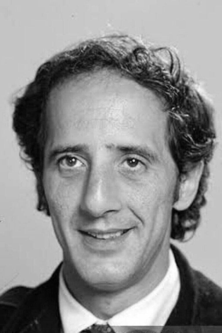 Garry Goodrow - About - Entertainment.ie