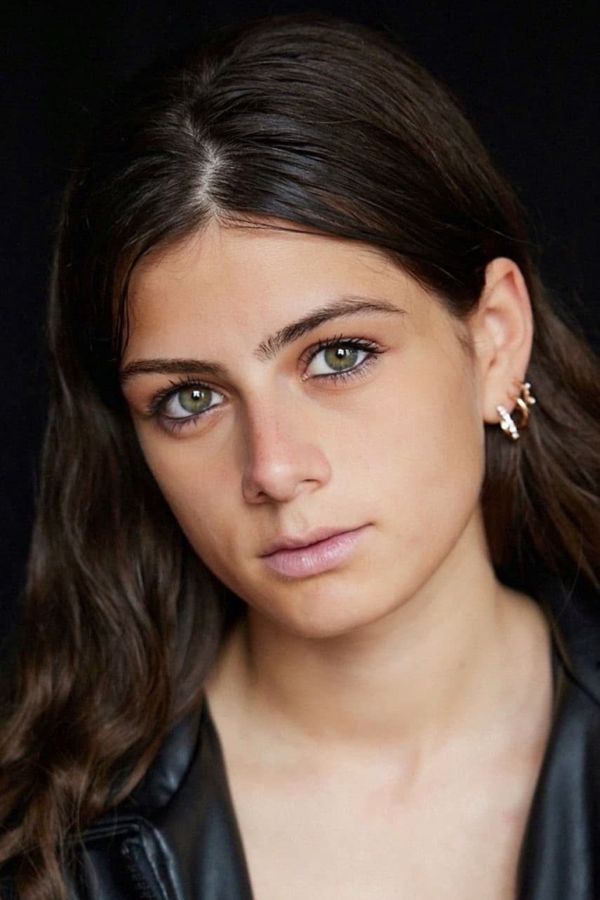 Derya Flechtner - About - Entertainment.ie