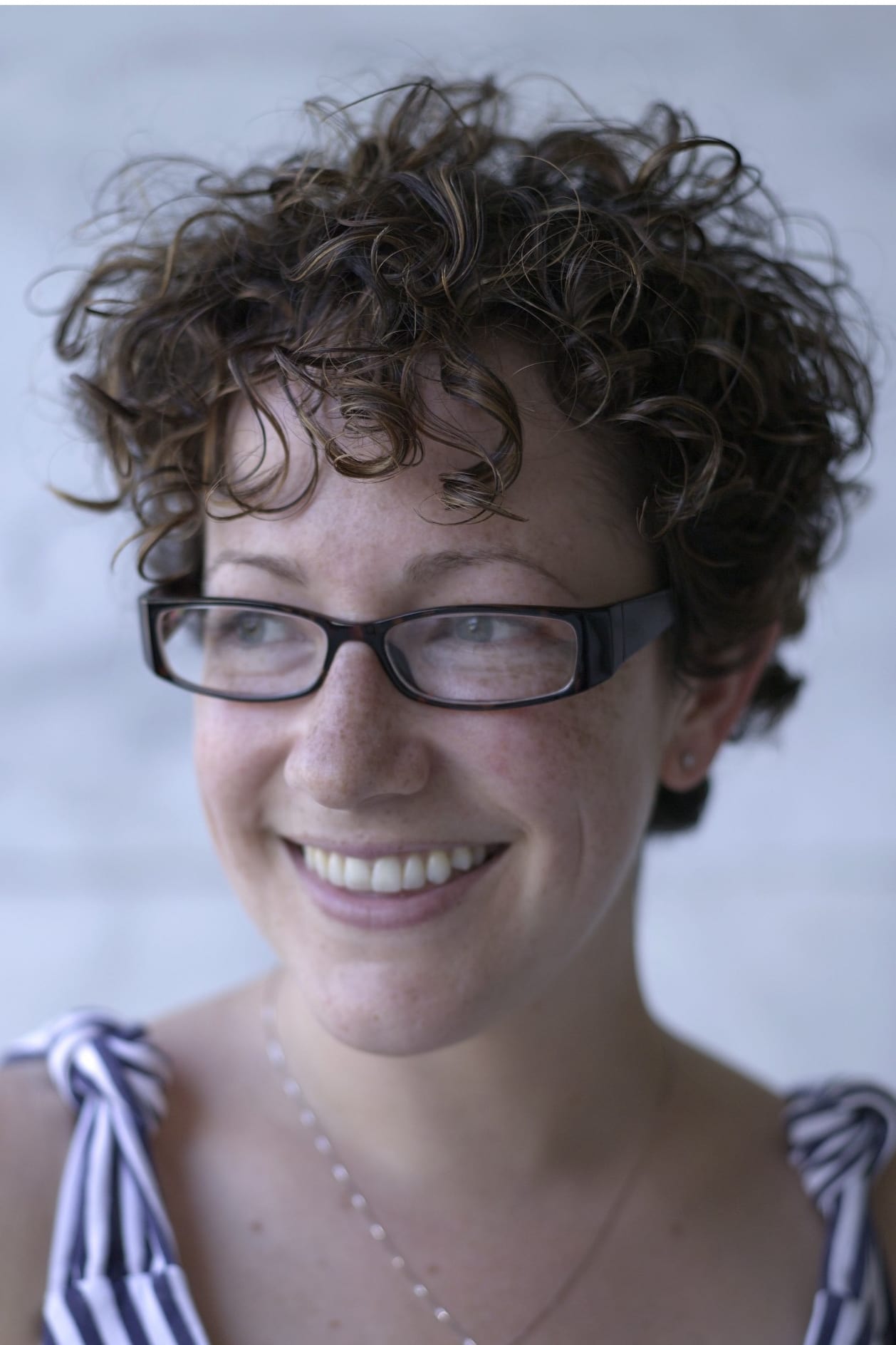Nicole Perlman - About - Entertainment.ie