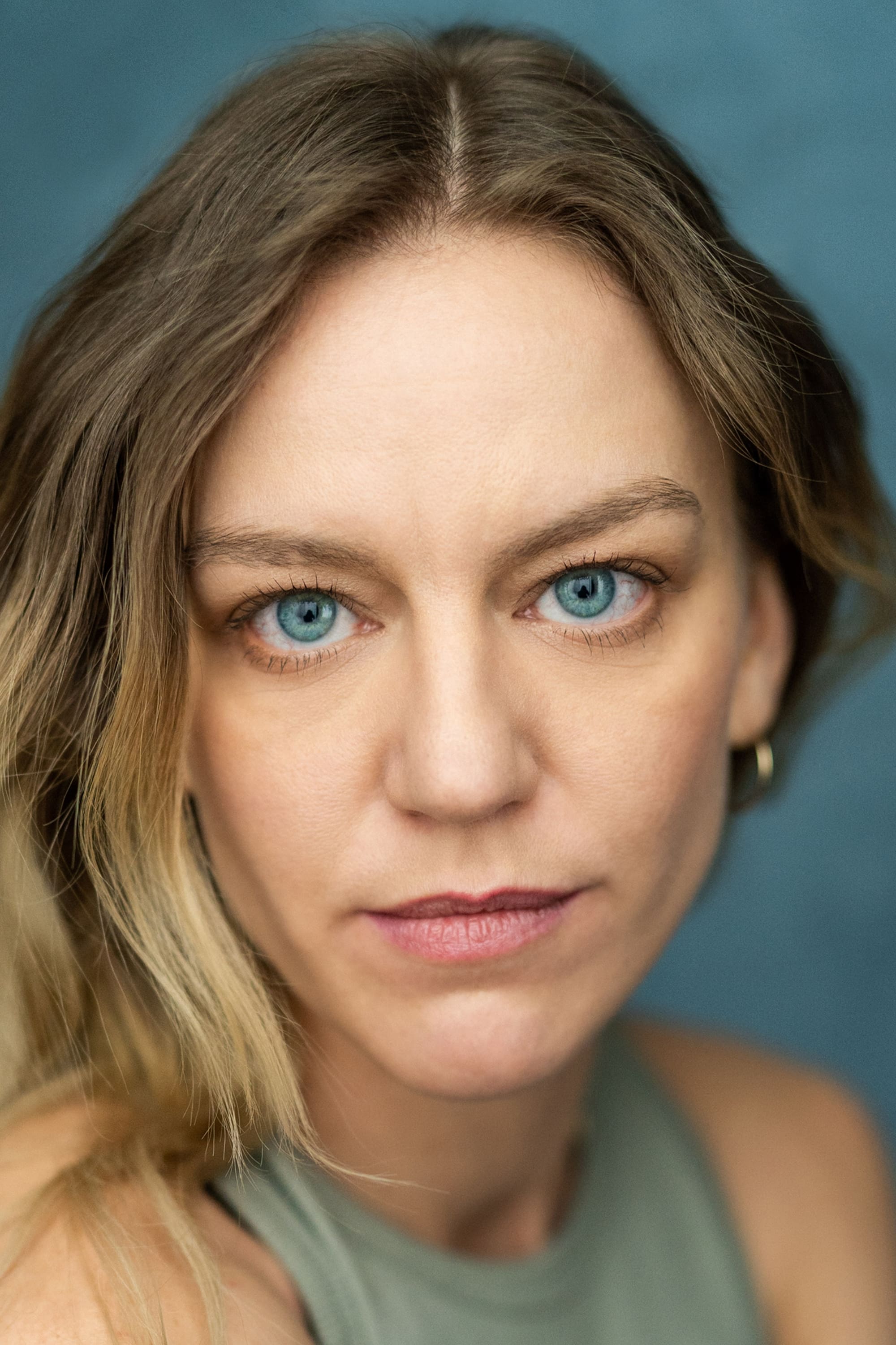 Ana Cilas - About - Entertainment.ie