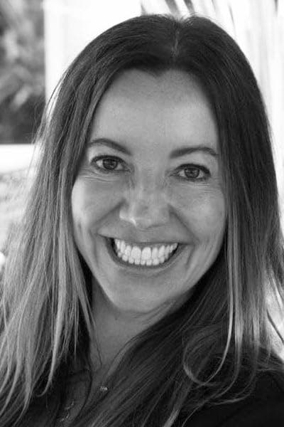 Jennifer Howell - About - Entertainment.ie