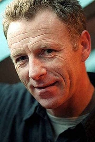 Stuart Dunne - About - Entertainment.ie