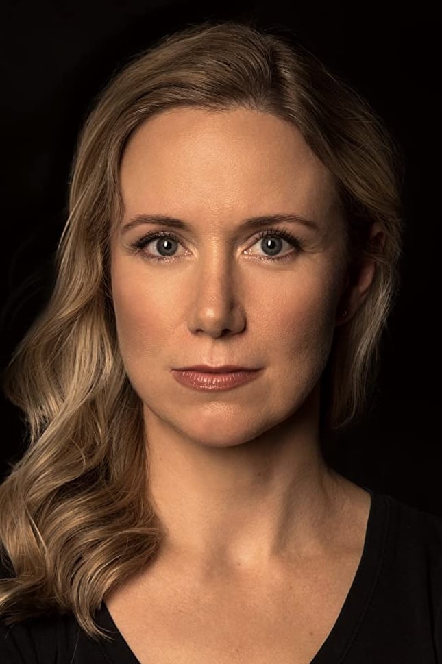 Laura Ault - About - Entertainment.ie