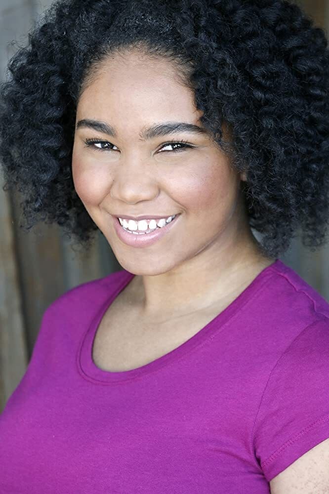 Desirae Whitfield - About - Entertainment.ie