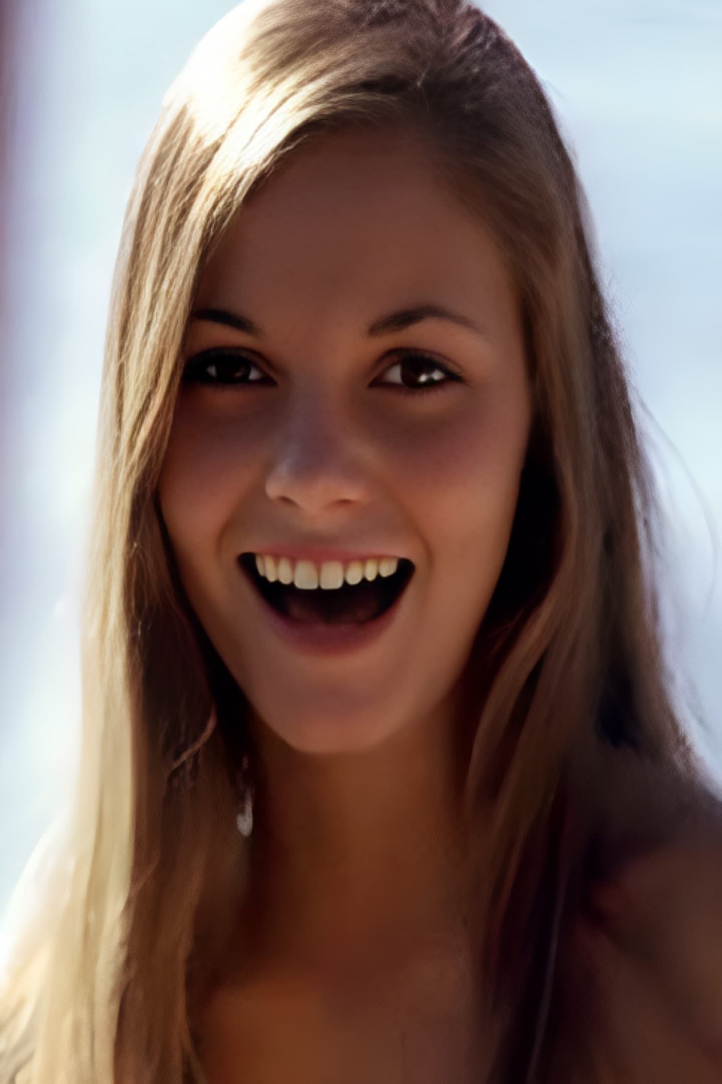 Sandy Johnson - About - Entertainment.ie