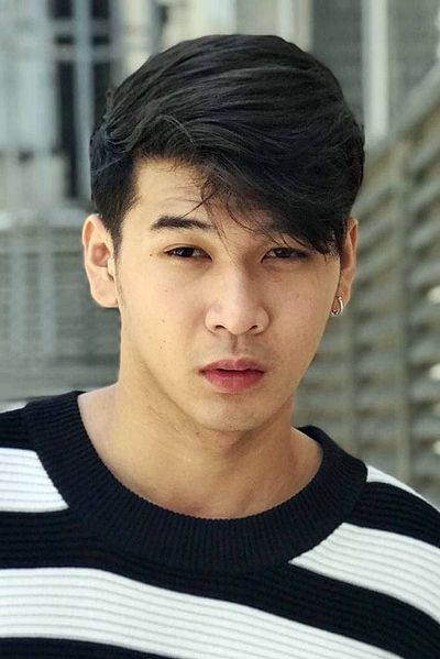 Wilbert Ross - About - Entertainment.ie