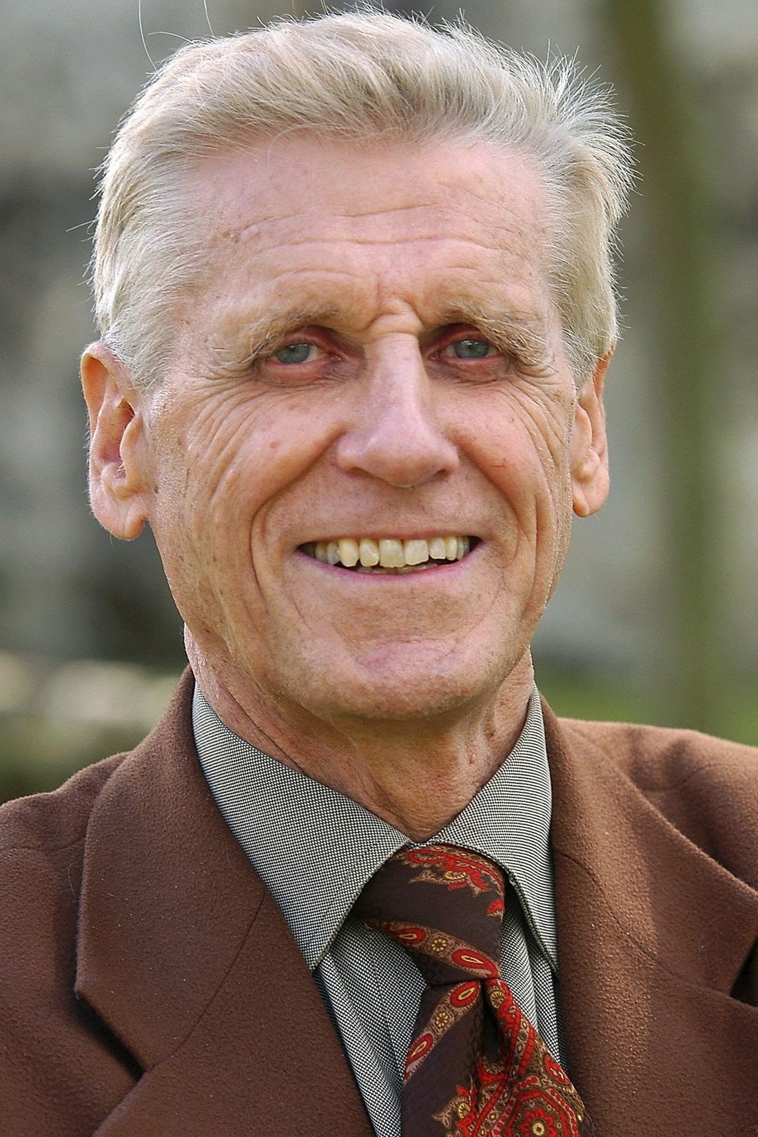 Edward Meeks - About - Entertainment.ie