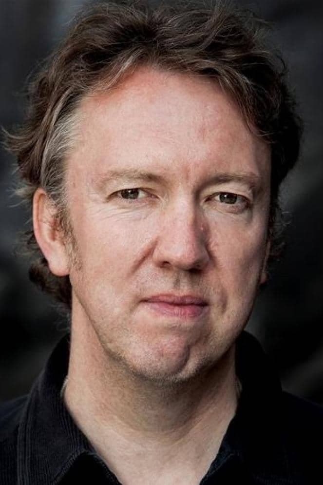 Richard Lumsden - About - Entertainment.ie