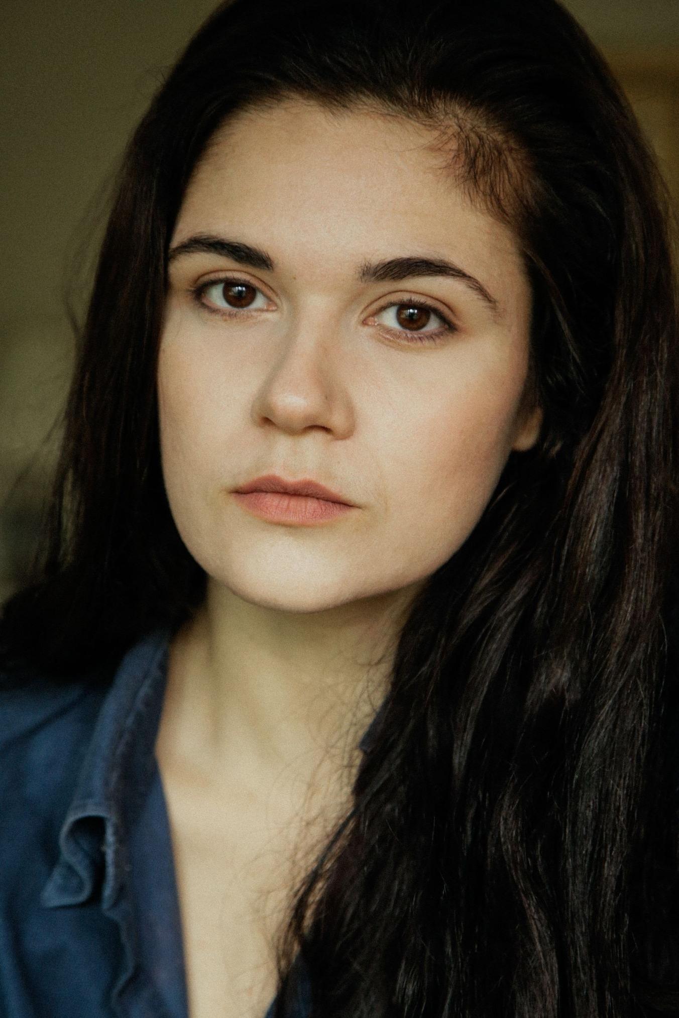 Estelle Courret - About - Entertainment.ie