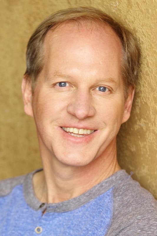 Daniel Olsen - About - Entertainment.ie