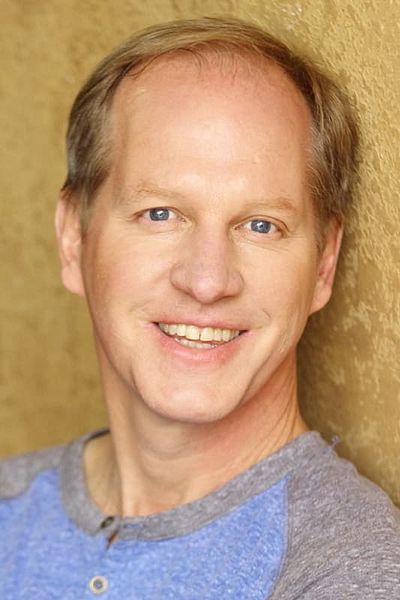 Daniel Olsen - About - Entertainment.ie