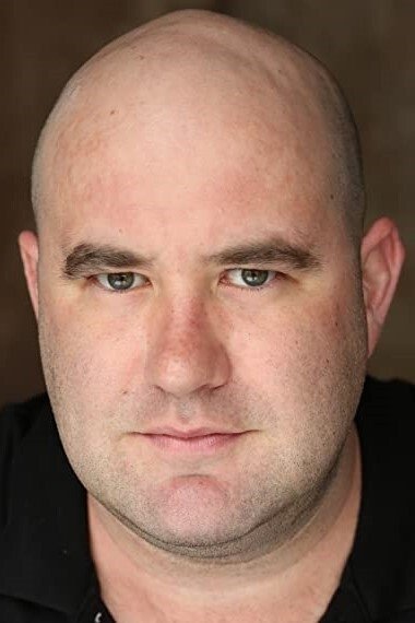 Charlie Sanders - About - Entertainment.ie