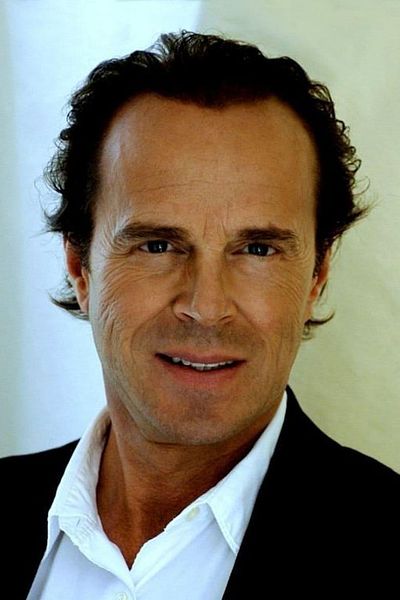 Jan Niklas - About - Entertainment.ie