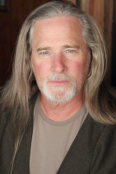 Tom Reynolds - About - Entertainment.ie