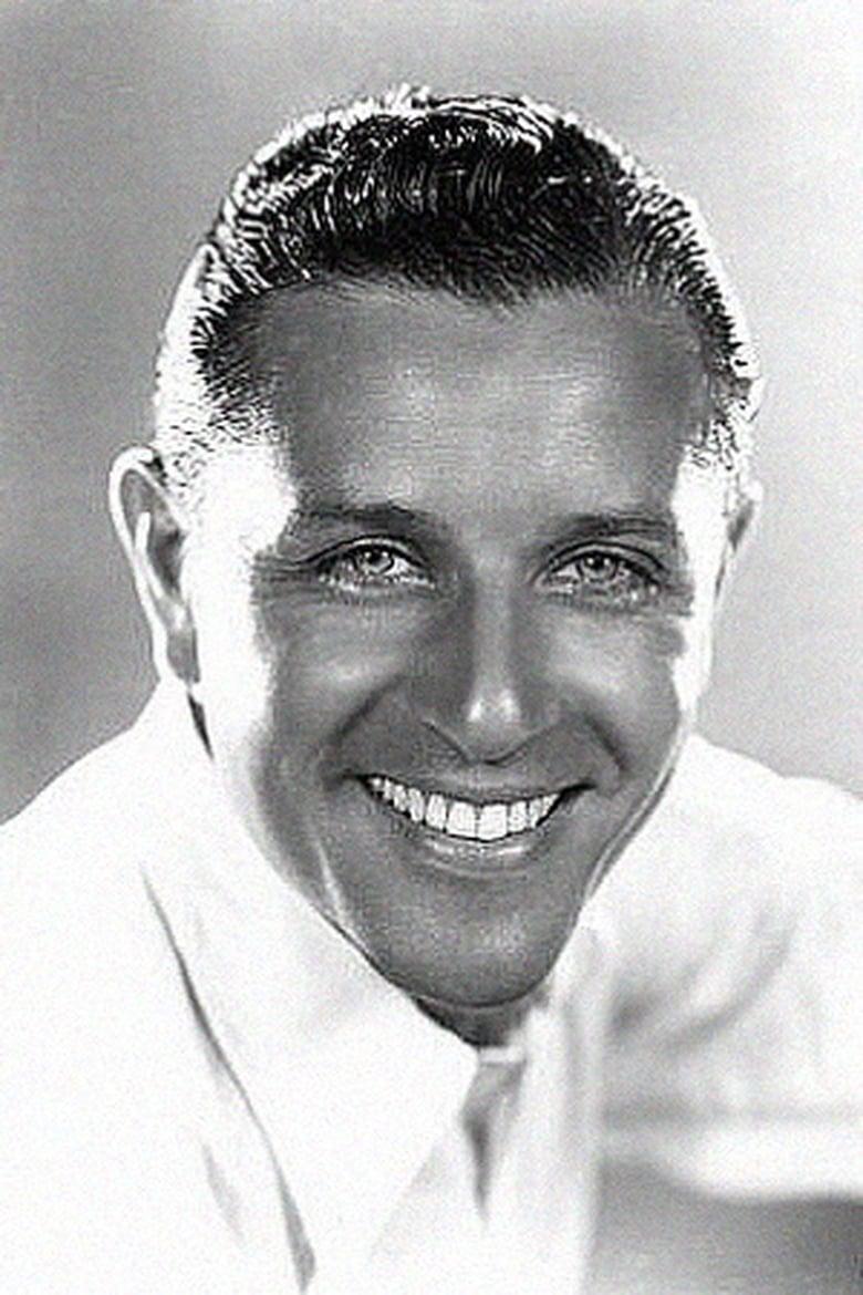 Warren Hull - About - Entertainment.ie