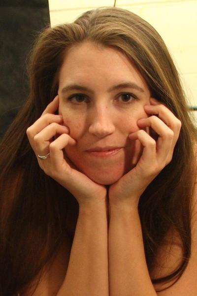 Kelly Peters - About - Entertainment.ie