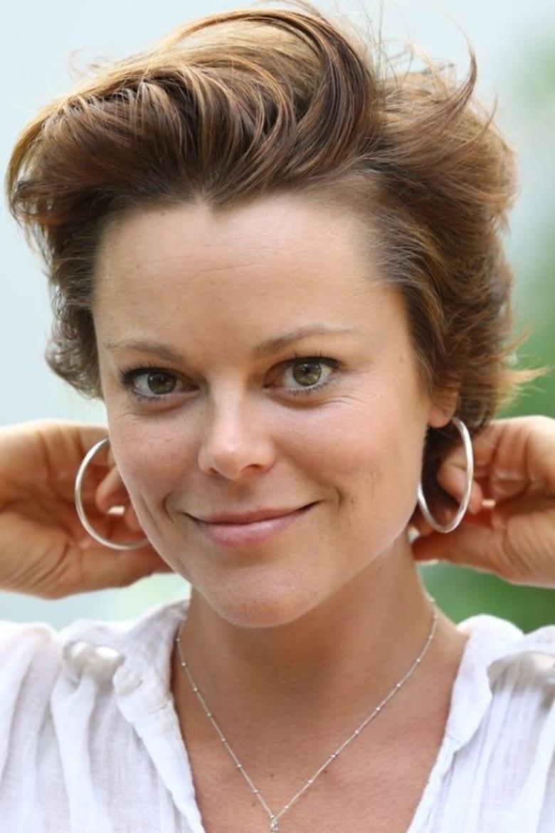 Matilda Brown - About - Entertainment.ie