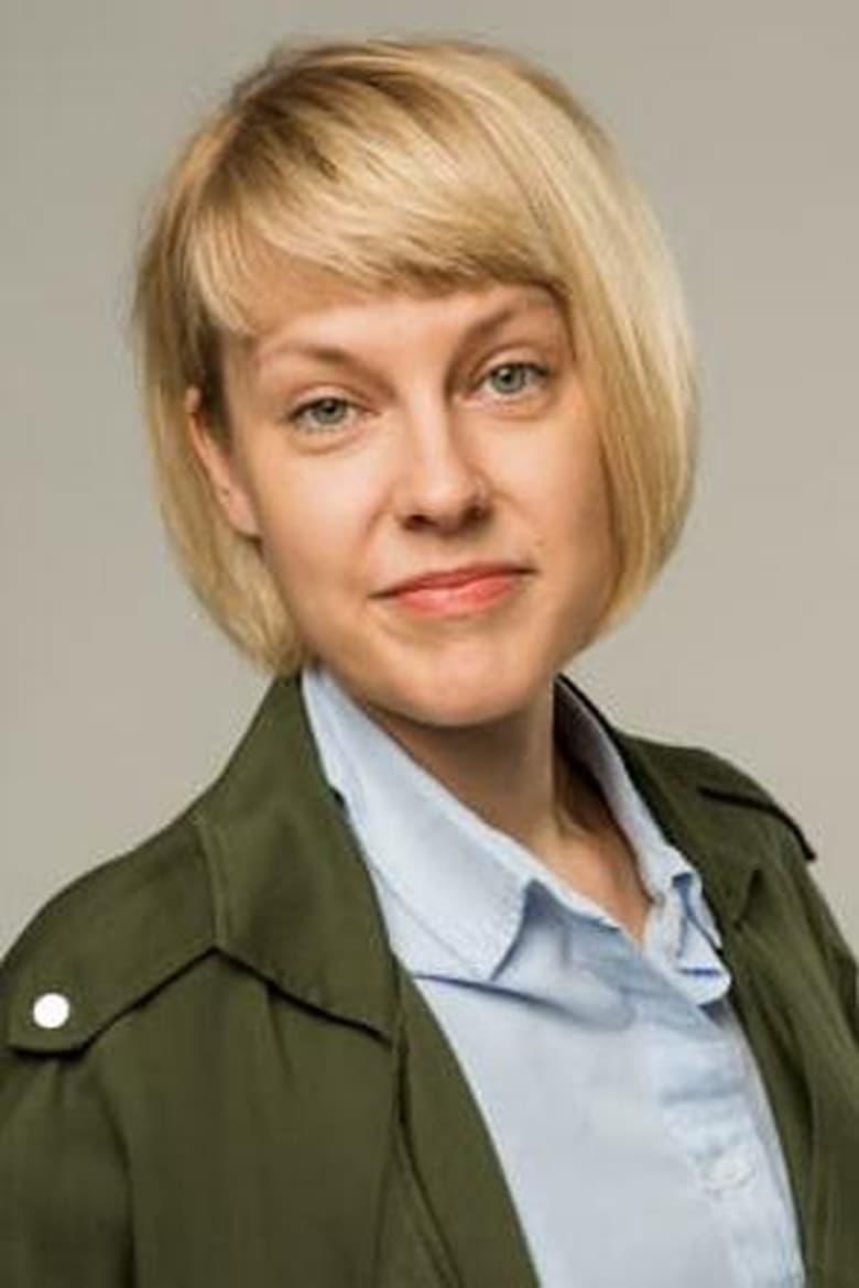 Emma Taulo - About - Entertainment.ie