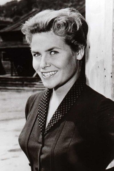 Anna-Lisa - About - Entertainment.ie