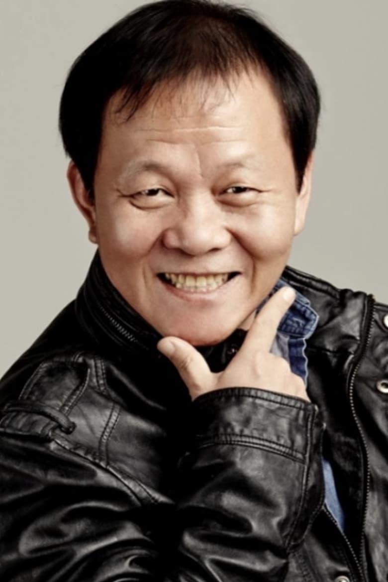 Woo Hyeon - About - Entertainment.ie