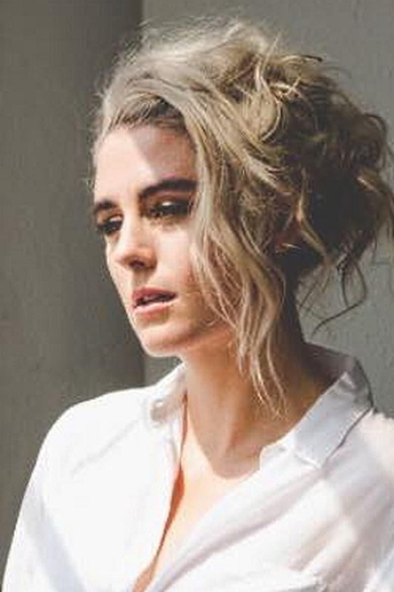 Suzanne Coote - About - Entertainment.ie