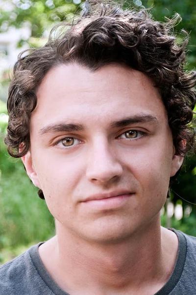 Axel Zuber - About - Entertainment.ie