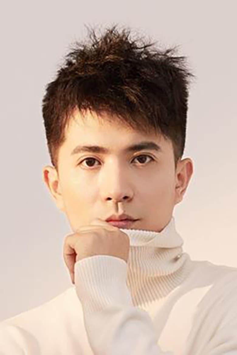 Duan Bowen - About - Entertainment.ie