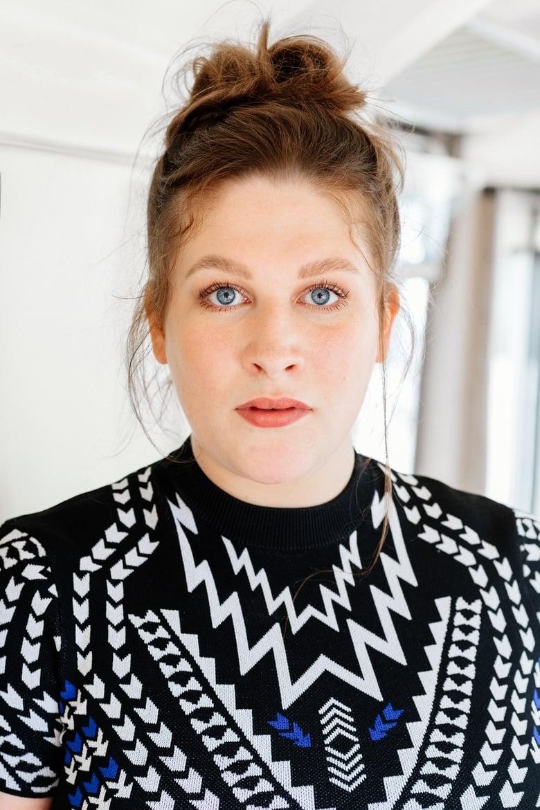 Selina Graf - About - Entertainment.ie