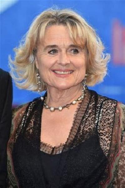 Sinéad Cusack - About - Entertainment.ie