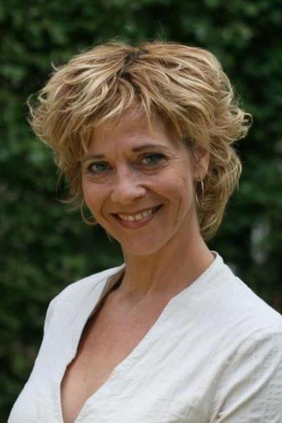 Gunvor Reynberg - About - Entertainment.ie