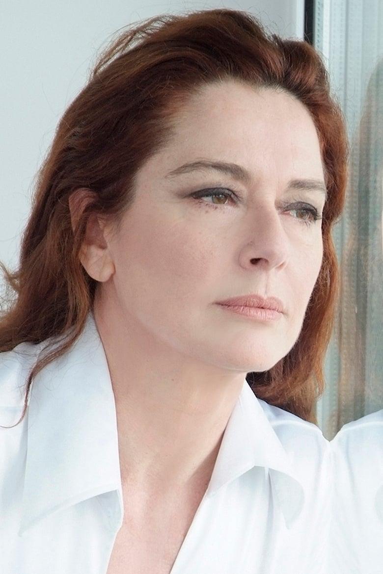 Monica Guerritore - About - Entertainment.ie
