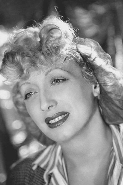 Suzy Prim - About - Entertainment.ie