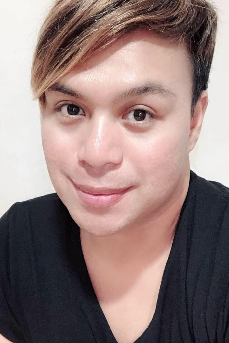 Joey Paras - About - Entertainment.ie