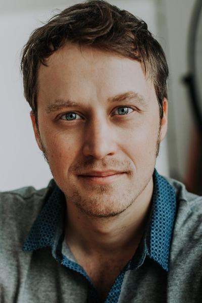 Xavier Huard - About - Entertainment.ie